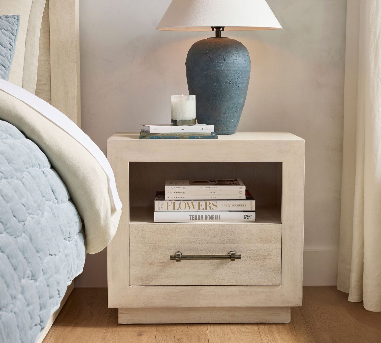 Nightstands in Costa Rica - Costa Rica Furniture - Custom Made Furniture